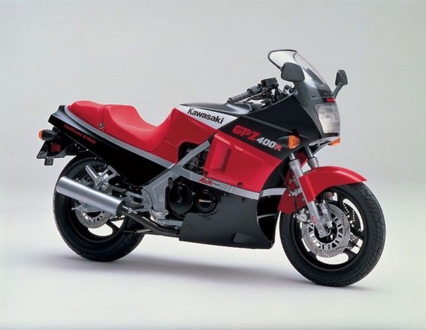 1985 Kawasaki GPZ400R - Galapagos Japan